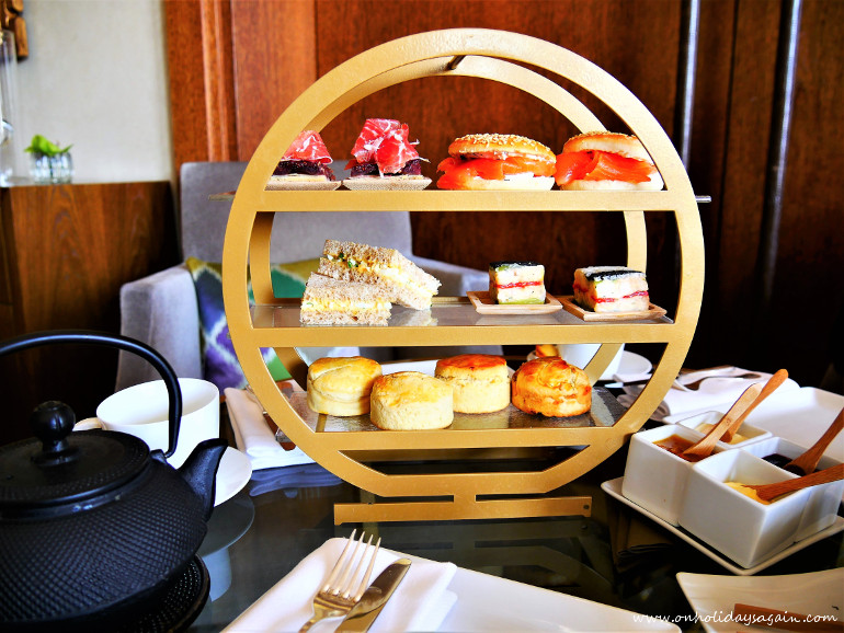 Afternoon tea à Lausanne: ambiance Downton Abbey au Beau-Rivage